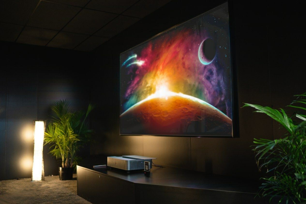 Hisense and Leica Team Up to Elevate the Laser TV Industry to New ...